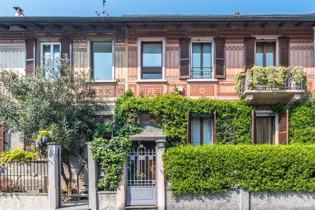 Detached house with garden | Villa Milan | Sotheby’s Realty Italy