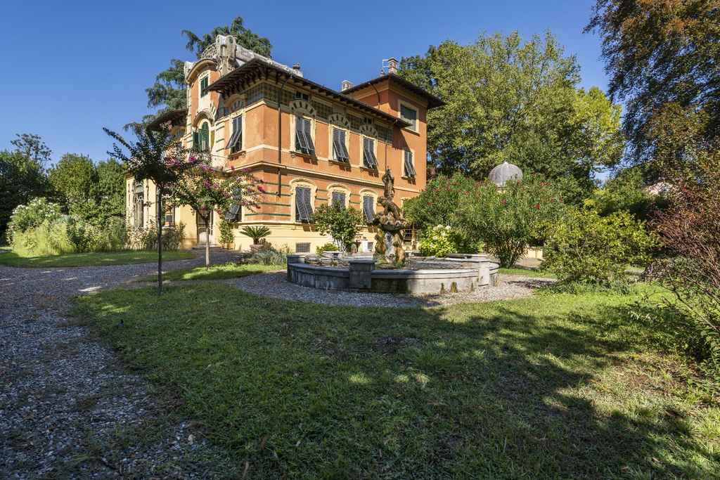 Extraordinary Liberty style villa | Villa Lucca | Sotheby’s Realty Italy
