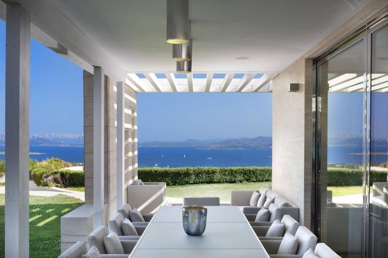 Italian Seaside Villas for sale, Waterfront Homes | Italy Sotheby’s