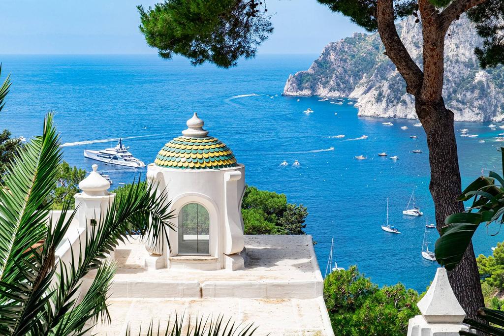 Monumental historic estate in the heart of Capri | Villa sothebys.for ...