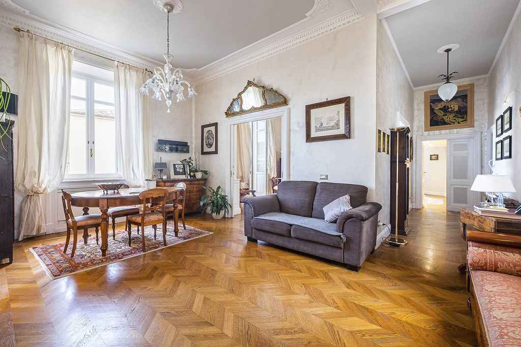 Sophisticated apartment in the heart of Parioli area | Apartment Rome ...