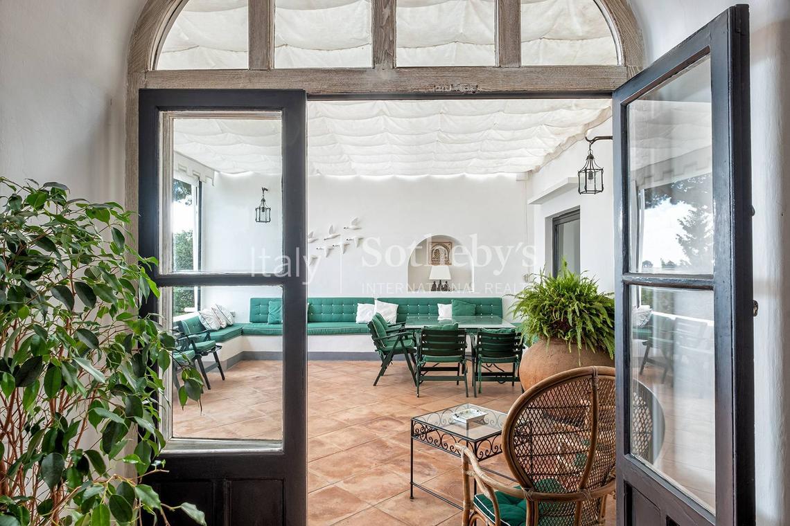 A massive estate in the heart of Capri | Villa For sale Capri | Sotheby ...