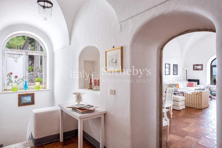 A massive estate in the heart of Capri | Villa For sale Capri | Sotheby ...