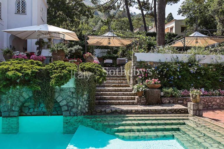 Luxury Villas and Homes Capri for Sale and Rent | Italy Sotheby's ...