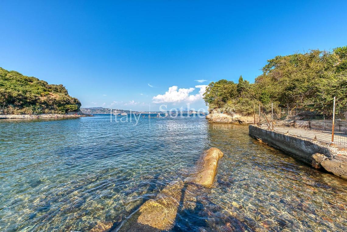 Isola di Punta Pennata | Tenuta in vendita Bacoli | Sotheby’s Realty Italy