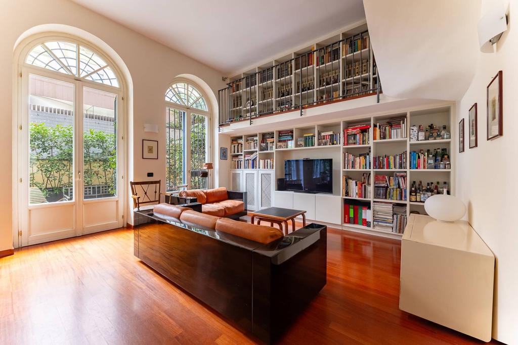 Charming residence with garden in Porta Nuova | Apartment For sale ...