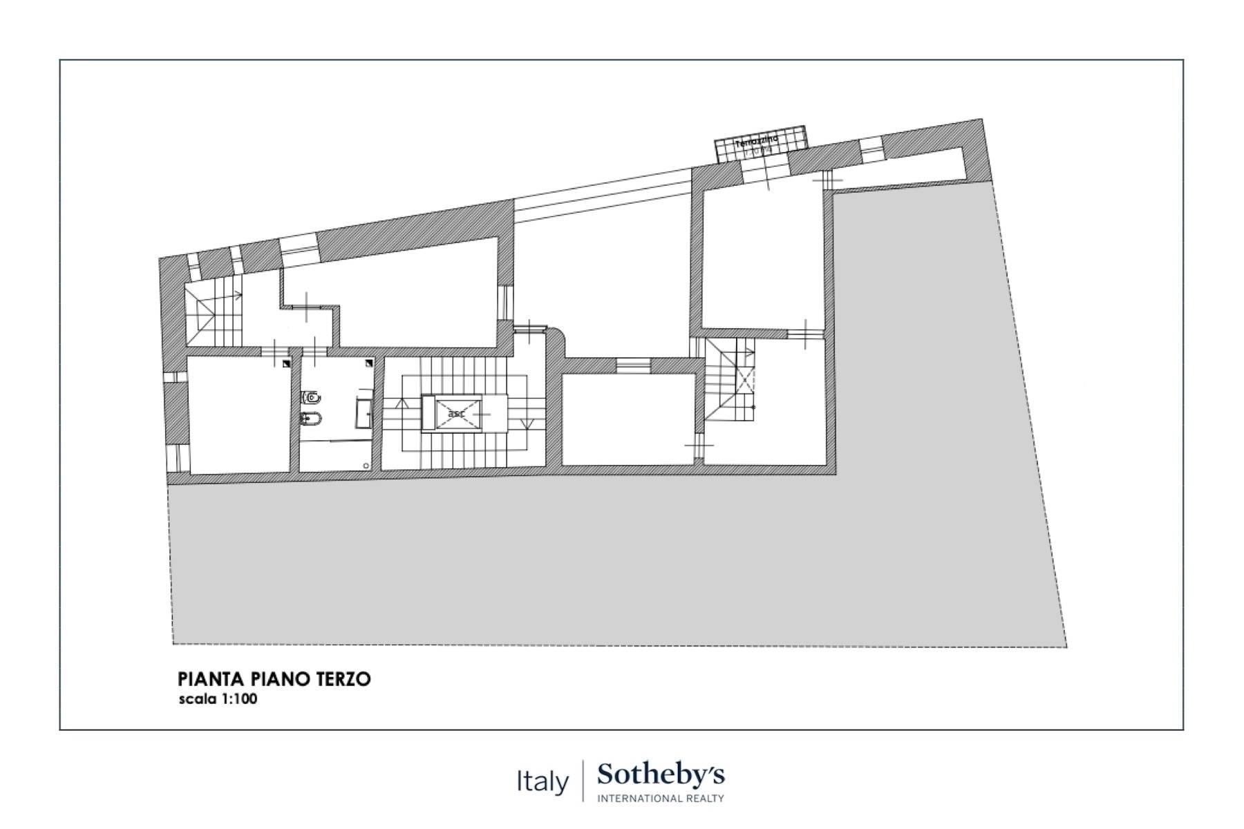 Prestigious palace overlooking Modica Cathedral | Palace For sale ...