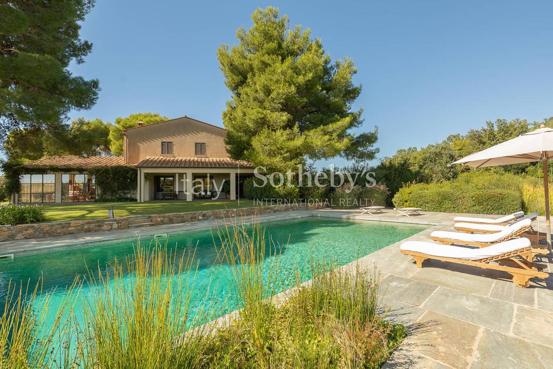 Elegant country estate near Capalbio and among Tuscan Vineyards ...