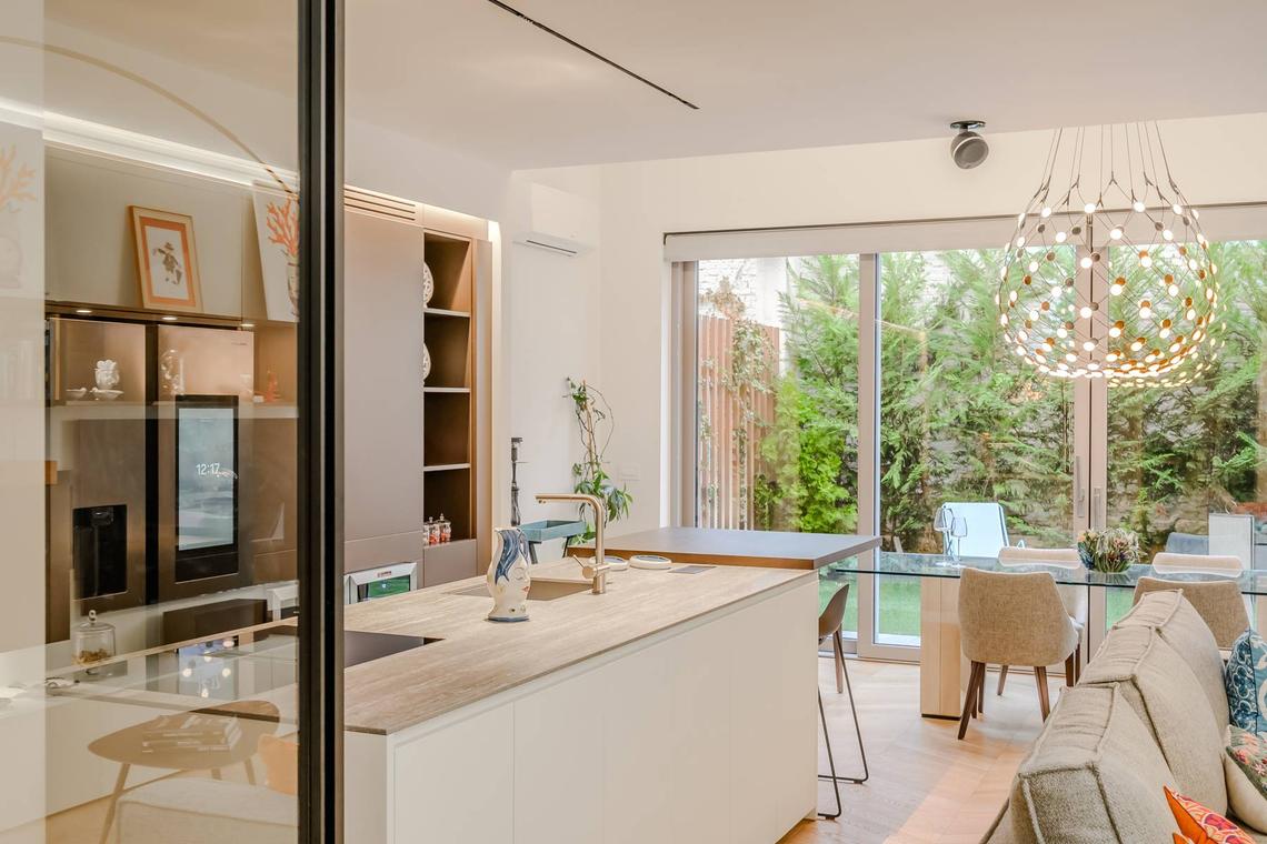 Apartment in the Centre of Turin with Garden and Terrace | Apartment ...